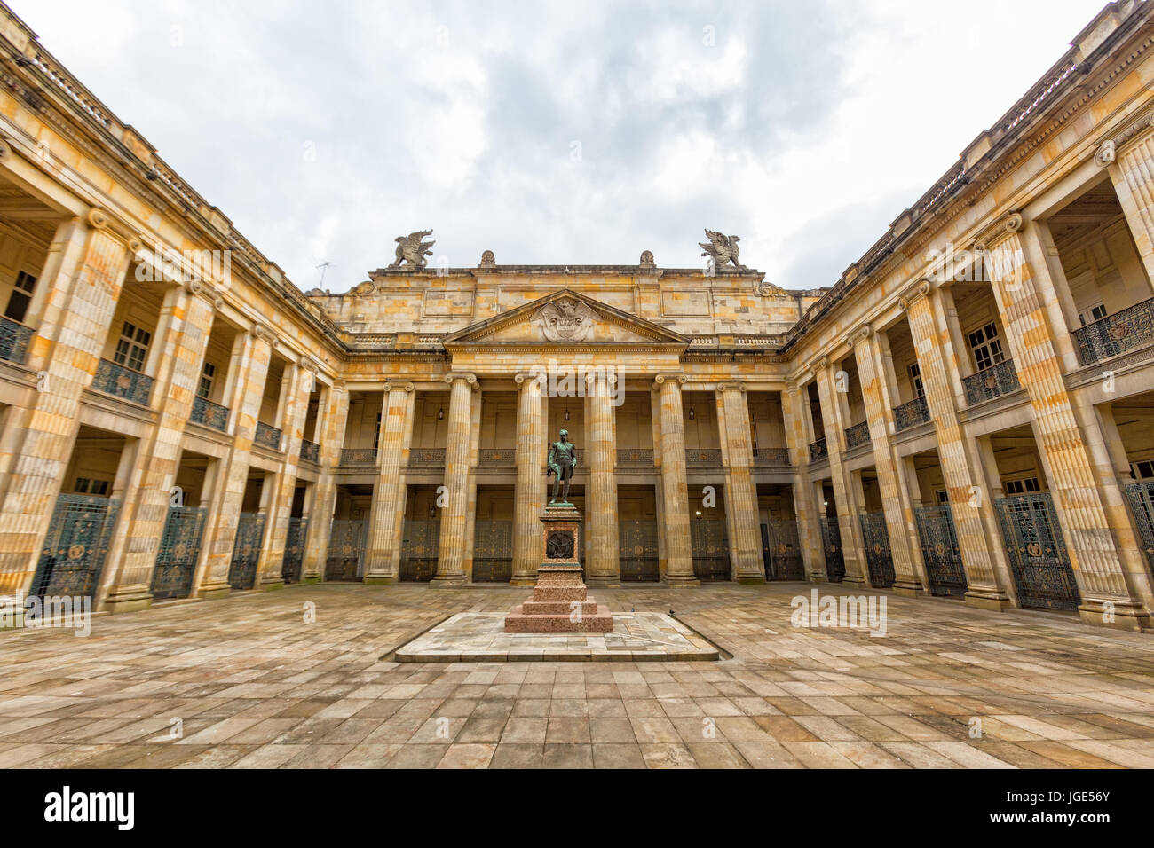 Capitolio nacional de colombia hi-res stock photography and images - Alamy