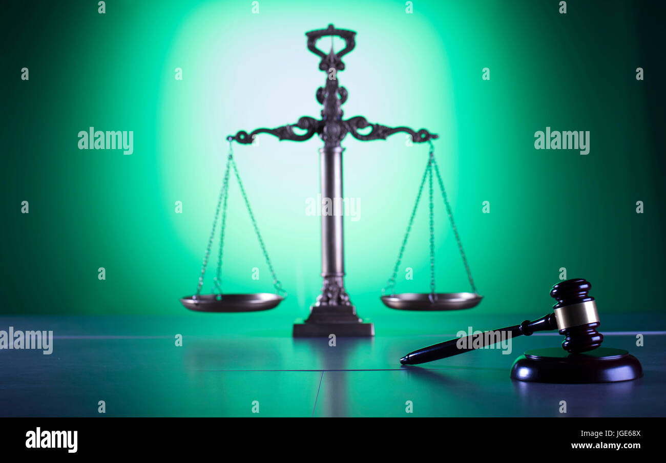 Marriage scale hi-res stock photography and images - Alamy