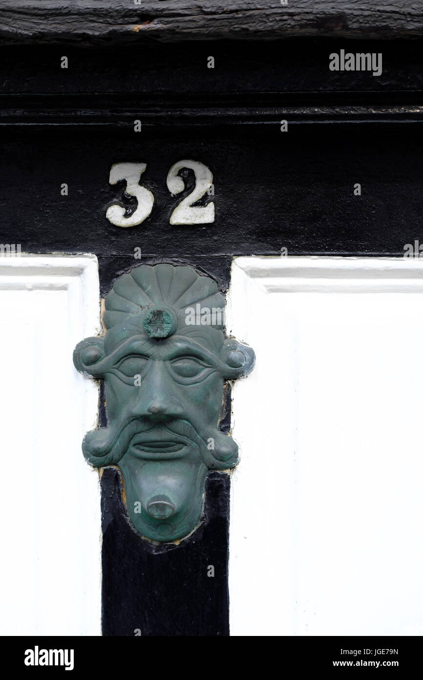 Number 32 hi-res stock photography and images - Alamy