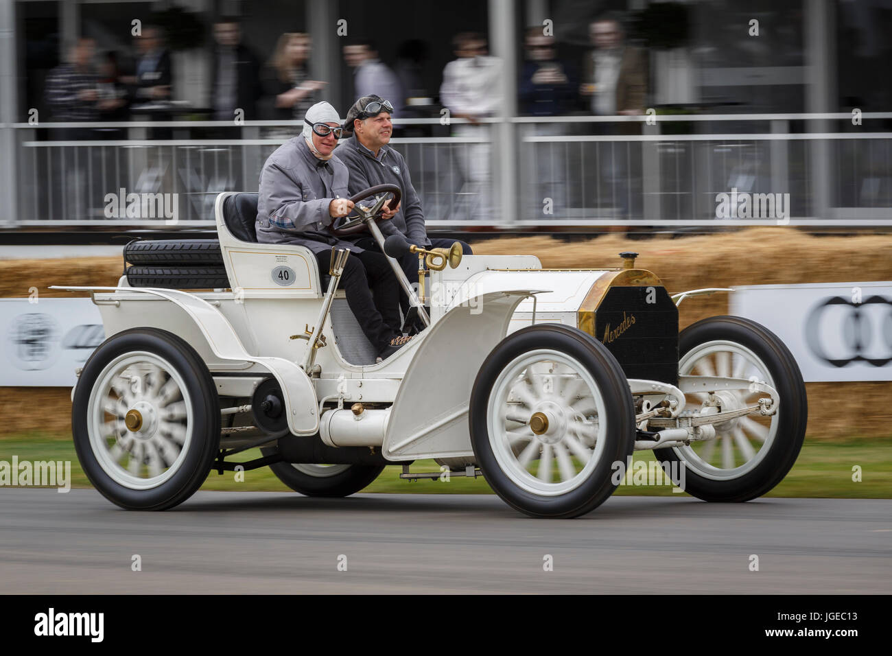 1902 Mercedes Simplex 40HP with driver Ellen Lohr on the hillclimb at ...