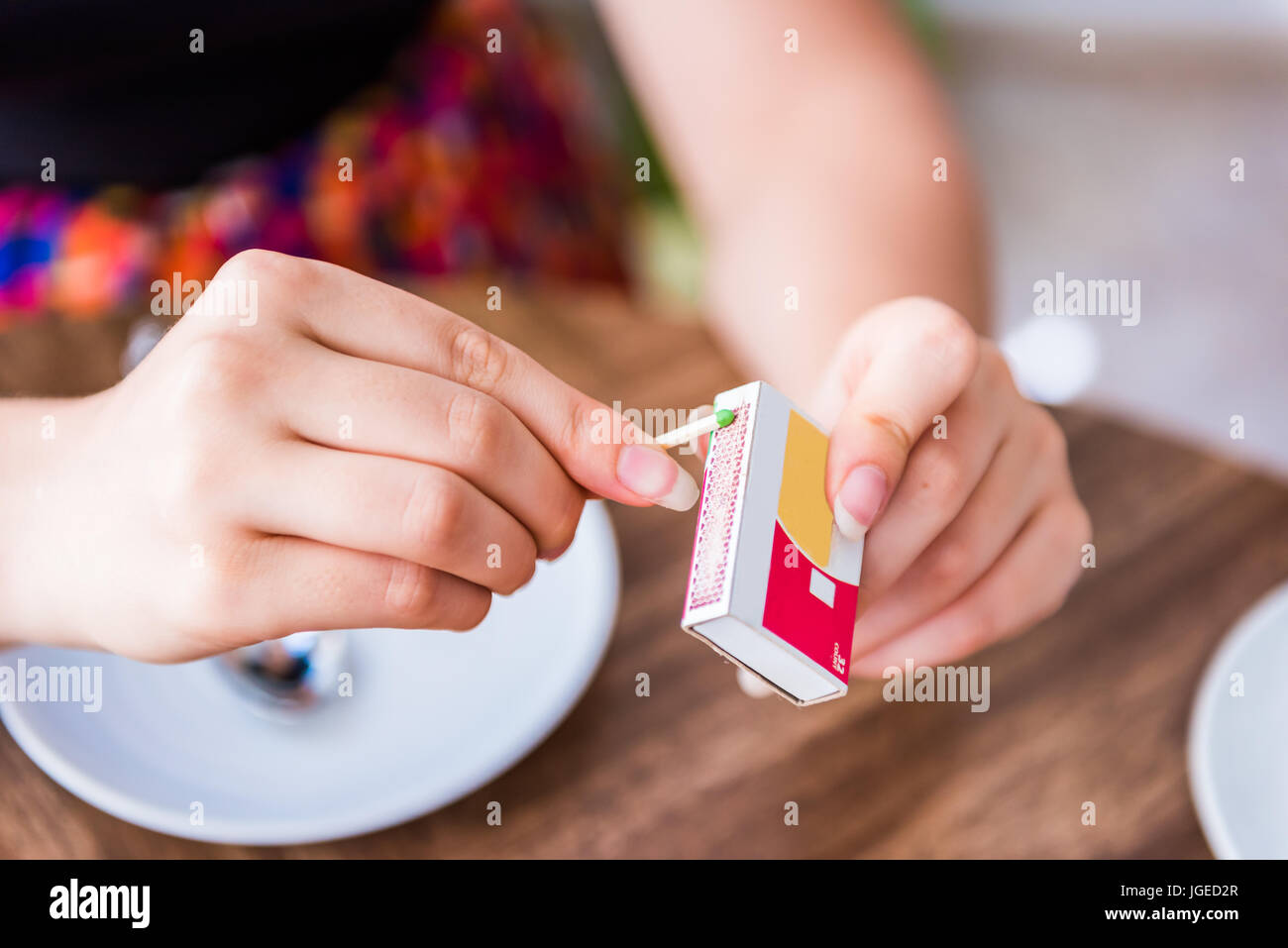 Hands holding matchbox hi-res stock photography and images - Alamy