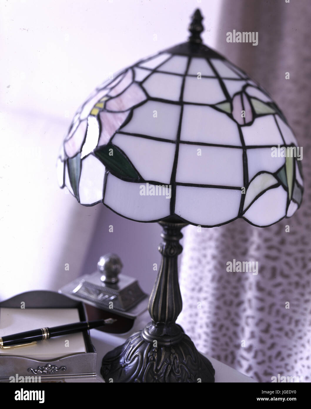 Edwardian Lamp High Resolution Stock Photography and Images - Alamy