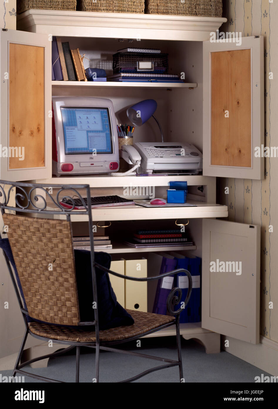Computer work station hi-res stock photography and images - Alamy
