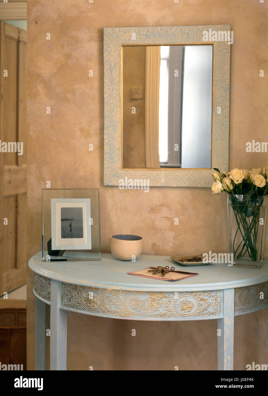 Final picture showing finished hall table below mirror. Step x step ...