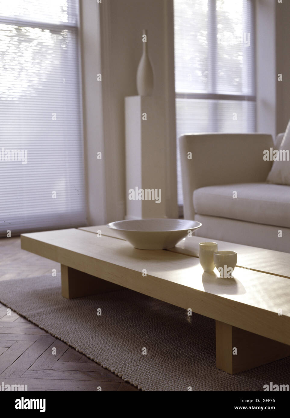Low coffee table hi-res stock photography and images - Alamy