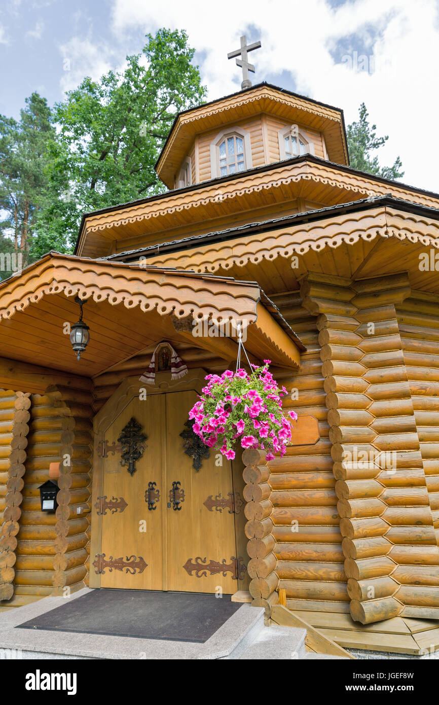 Ukrainian traditional orthodox wooden church in summer Stock Photo - Alamy