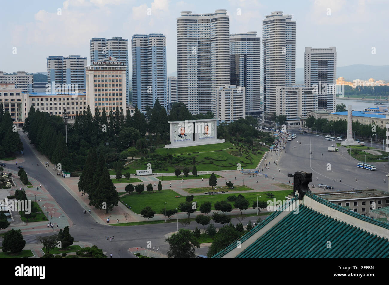 An aerial view of downtown pyongyang hi-res stock photography and ...