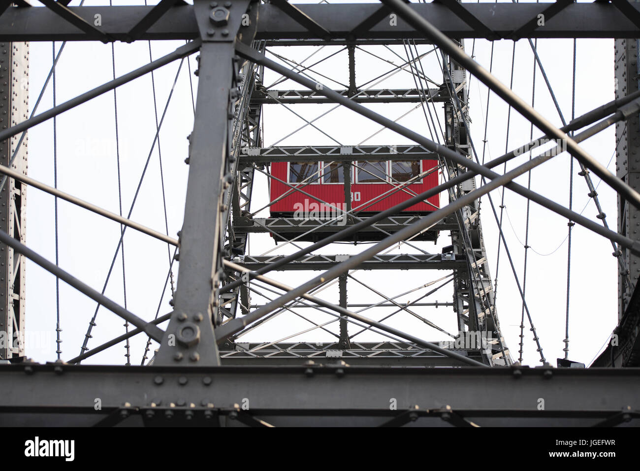 Cable car of ferris wheel between interweaving metal fasteners Stock ...
