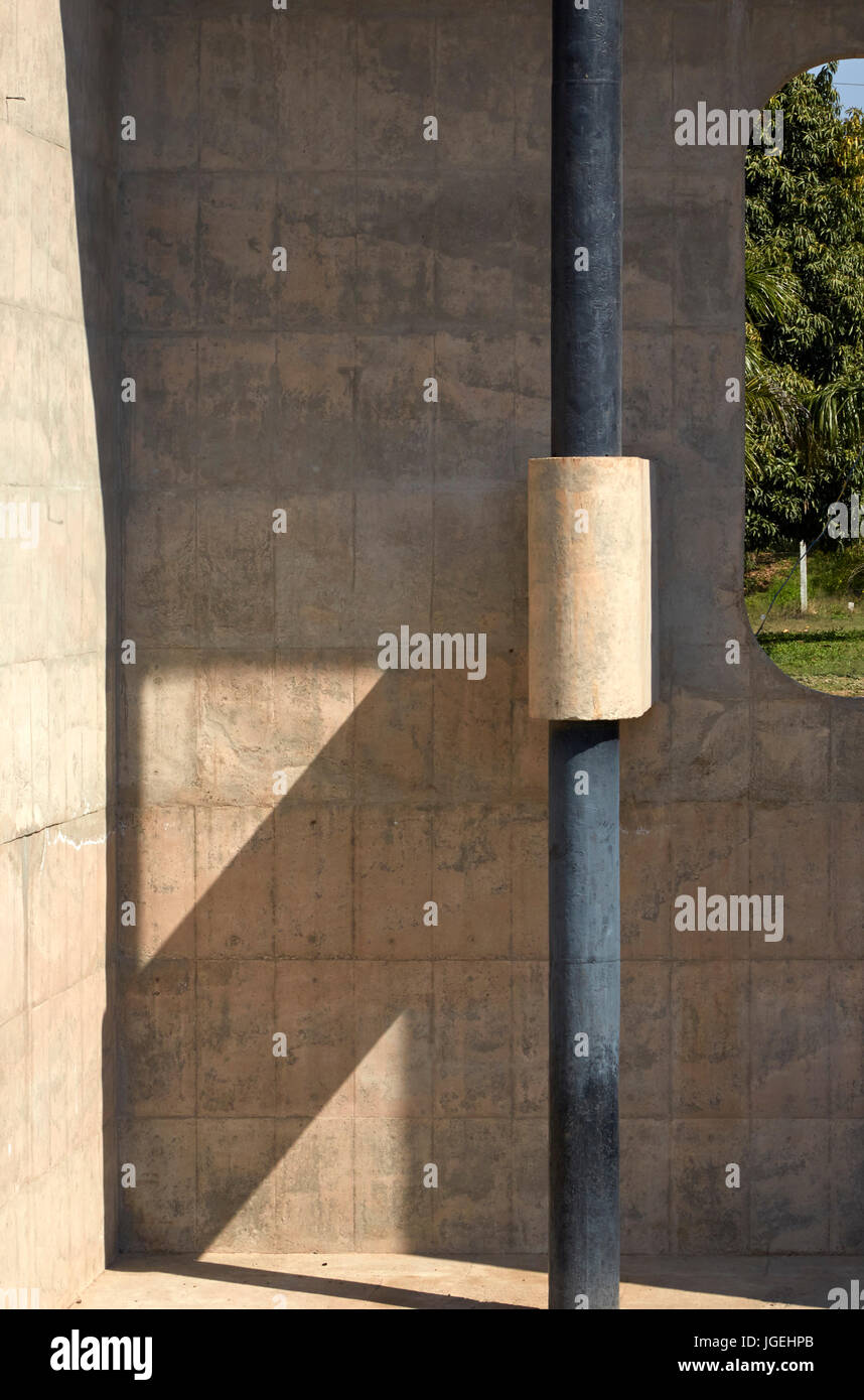 Structural detail. The Open Hand Monument, Chandigargh, India ...