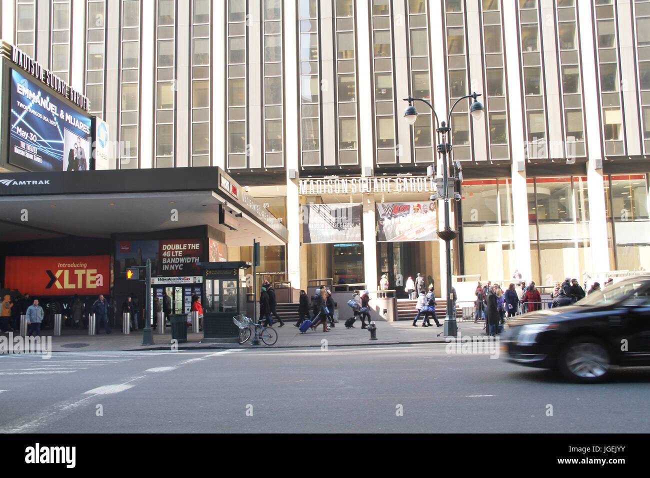 Madison avenue advertising hi-res stock photography and images - Alamy