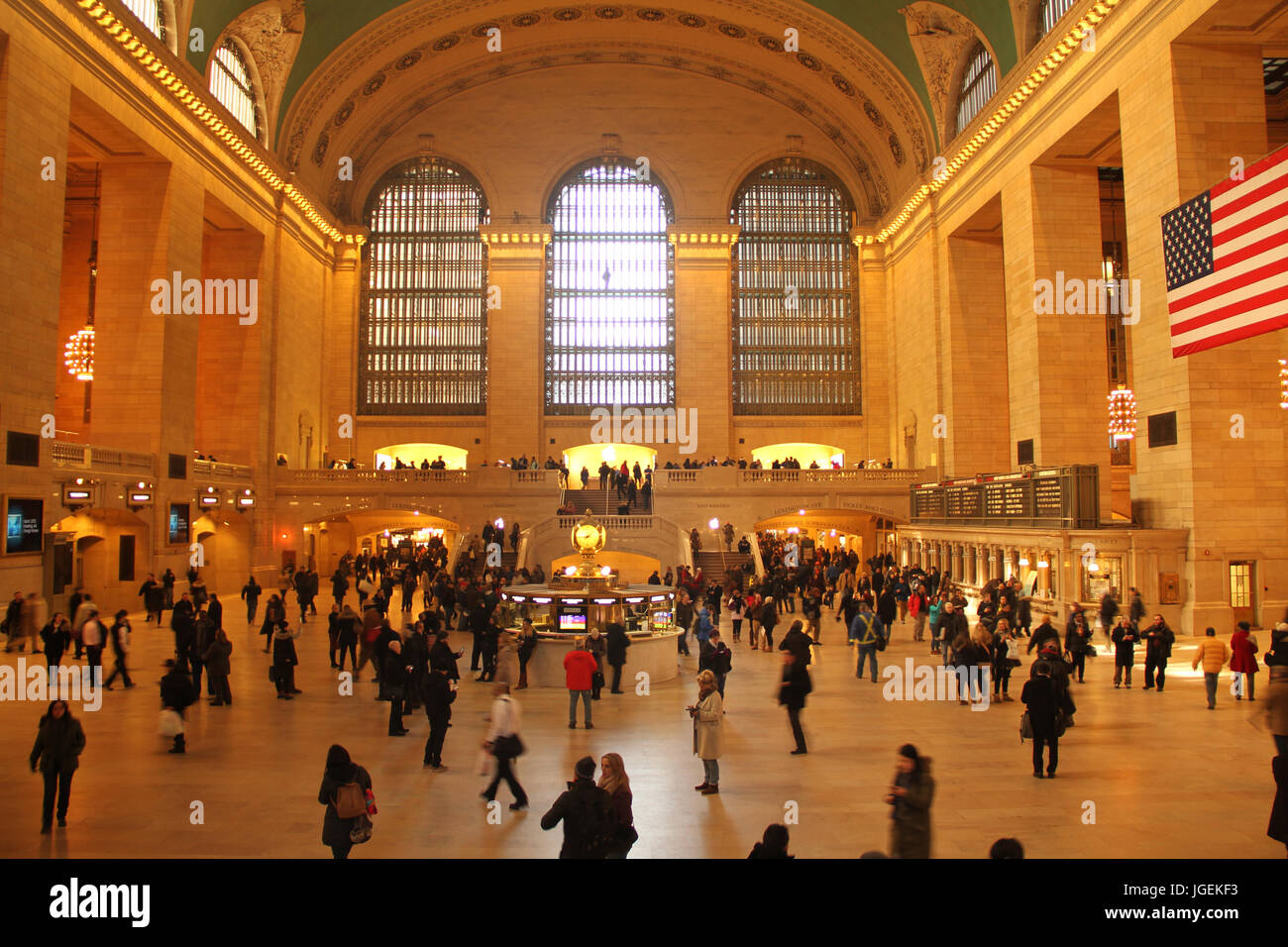 New york time square grand central hi-res stock photography and images - Alamy