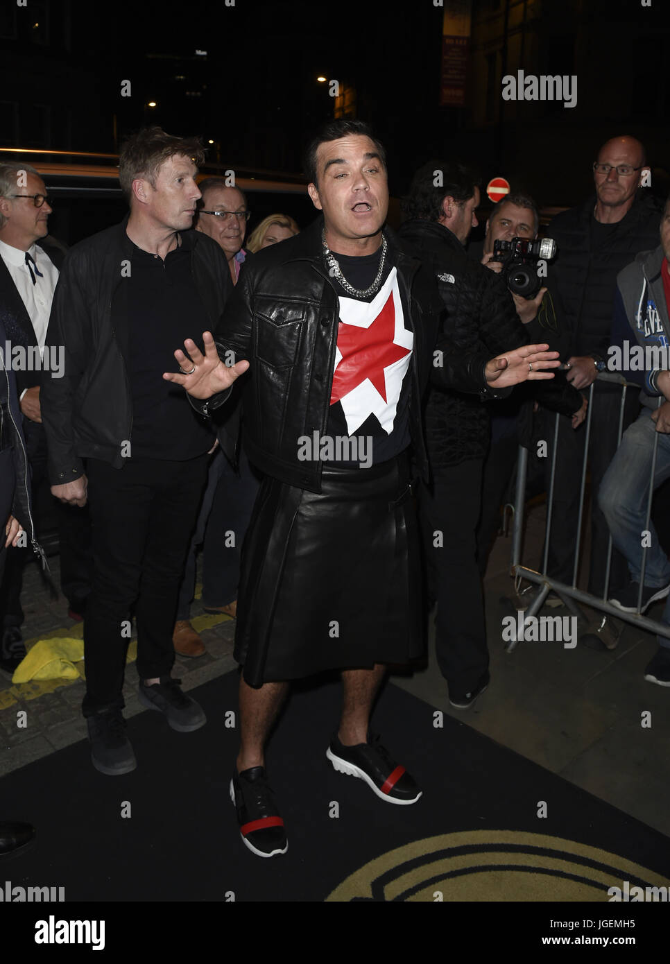 Robbie Williams seen arriving back at his hotel in Manchester Featuring ...