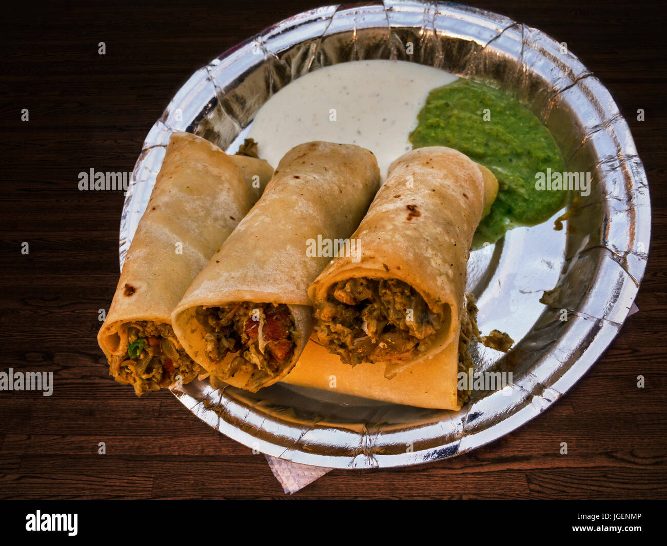 Shawarma platter hi-res stock photography and images - Alamy