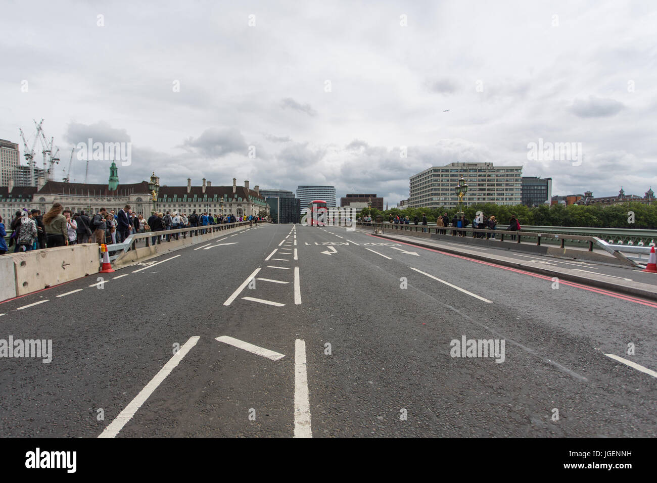 New barriers now in place on Westminster Bridge separating pedestrians ...
