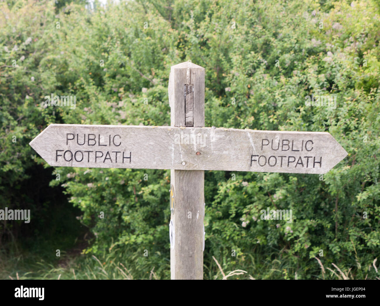 double wooden post public footpath sign outside leading way Stock Photo ...