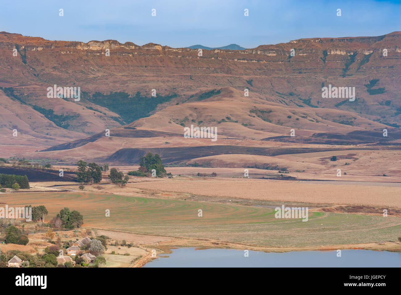 Drakensberg mountains at mont aux sources hi-res stock photography and ...