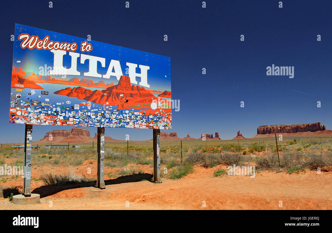 Welcome utah sign monument valley hi-res stock photography and images ...