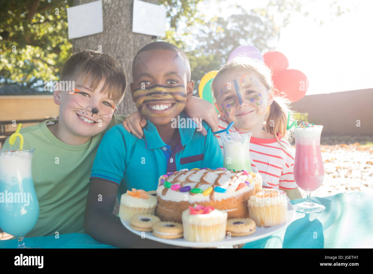 Sitting smiling communication face to face food and drink hi-res stock ...