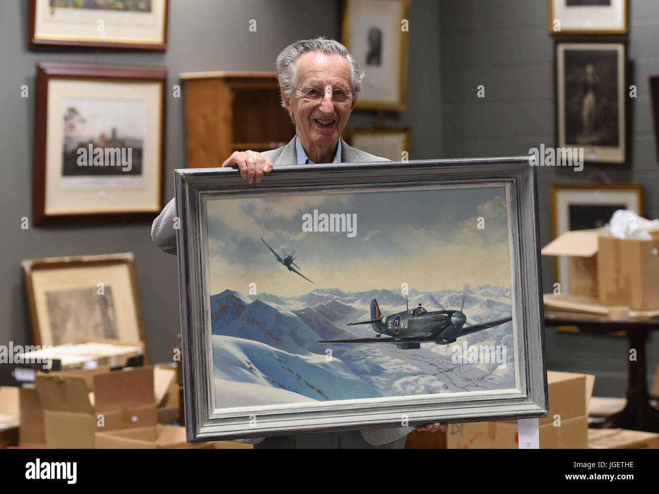 Spitfire pilot painting hi-res stock photography and images - Alamy