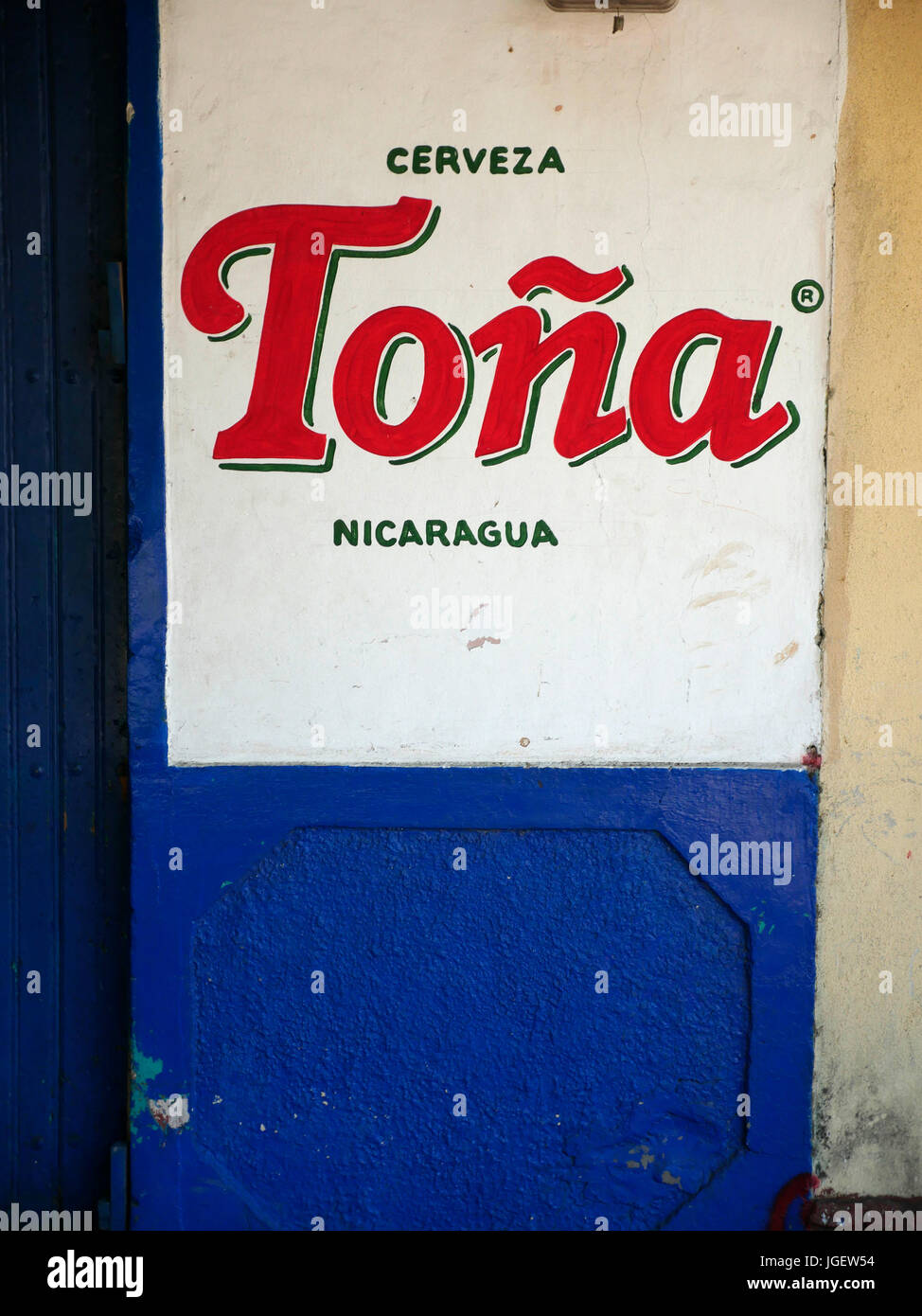 Tona cerveza hi-res stock photography and images - Alamy