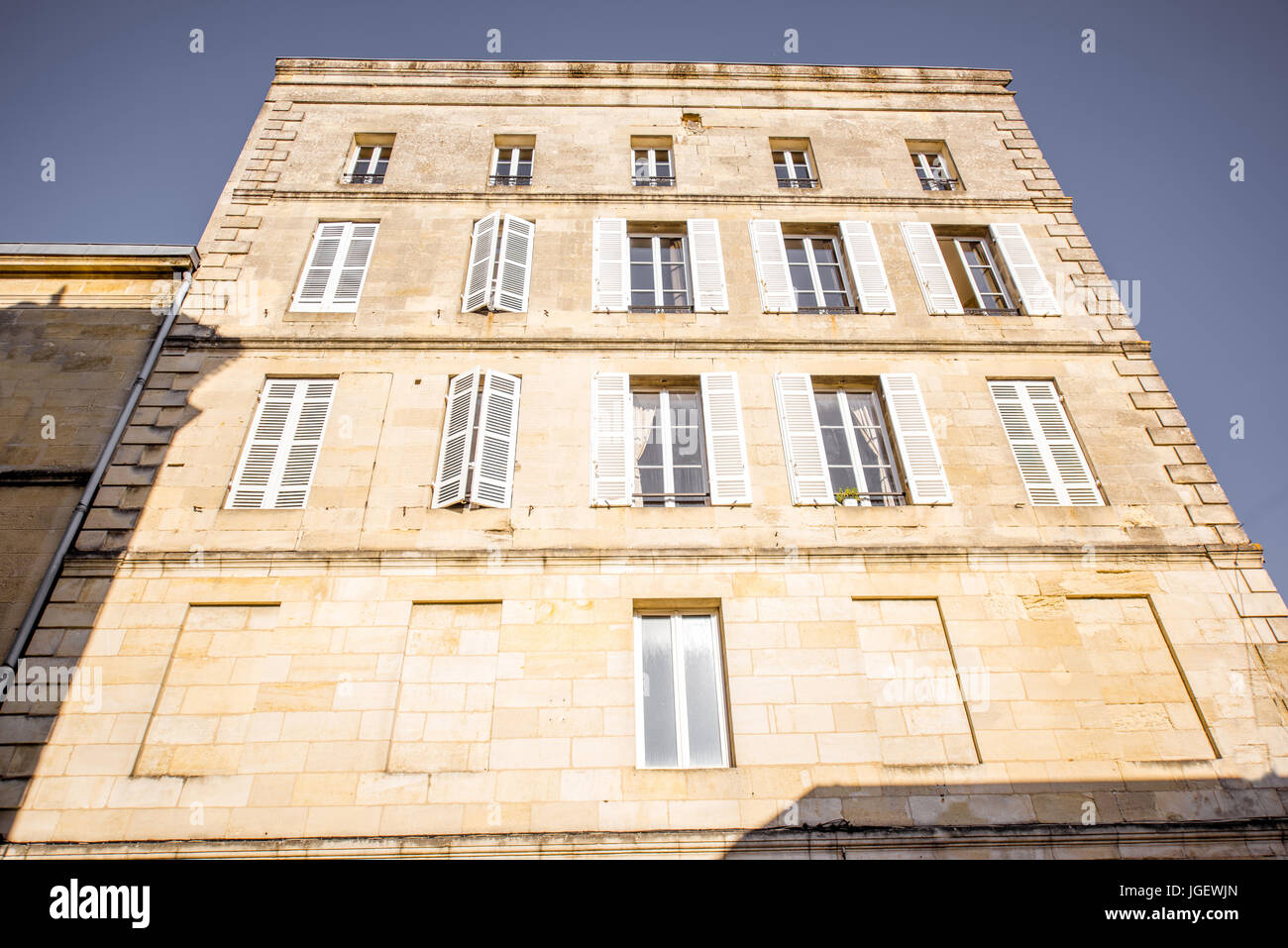 French building facade Stock Photo - Alamy