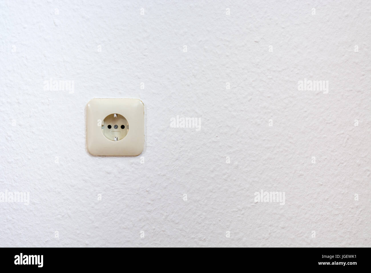 Pulling the plug hi-res stock photography and images - Alamy