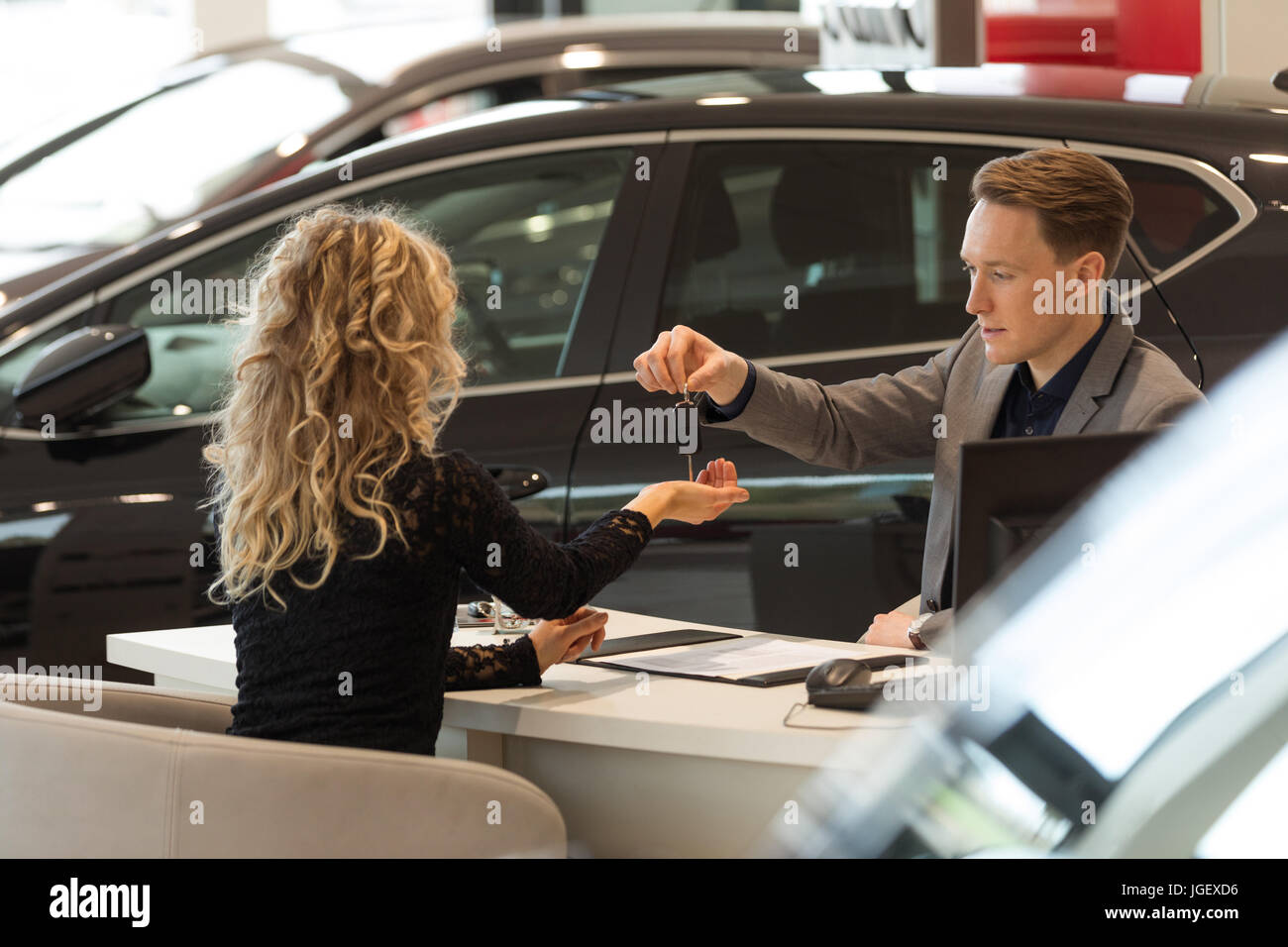 Giving paperwork hi-res stock photography and images - Alamy