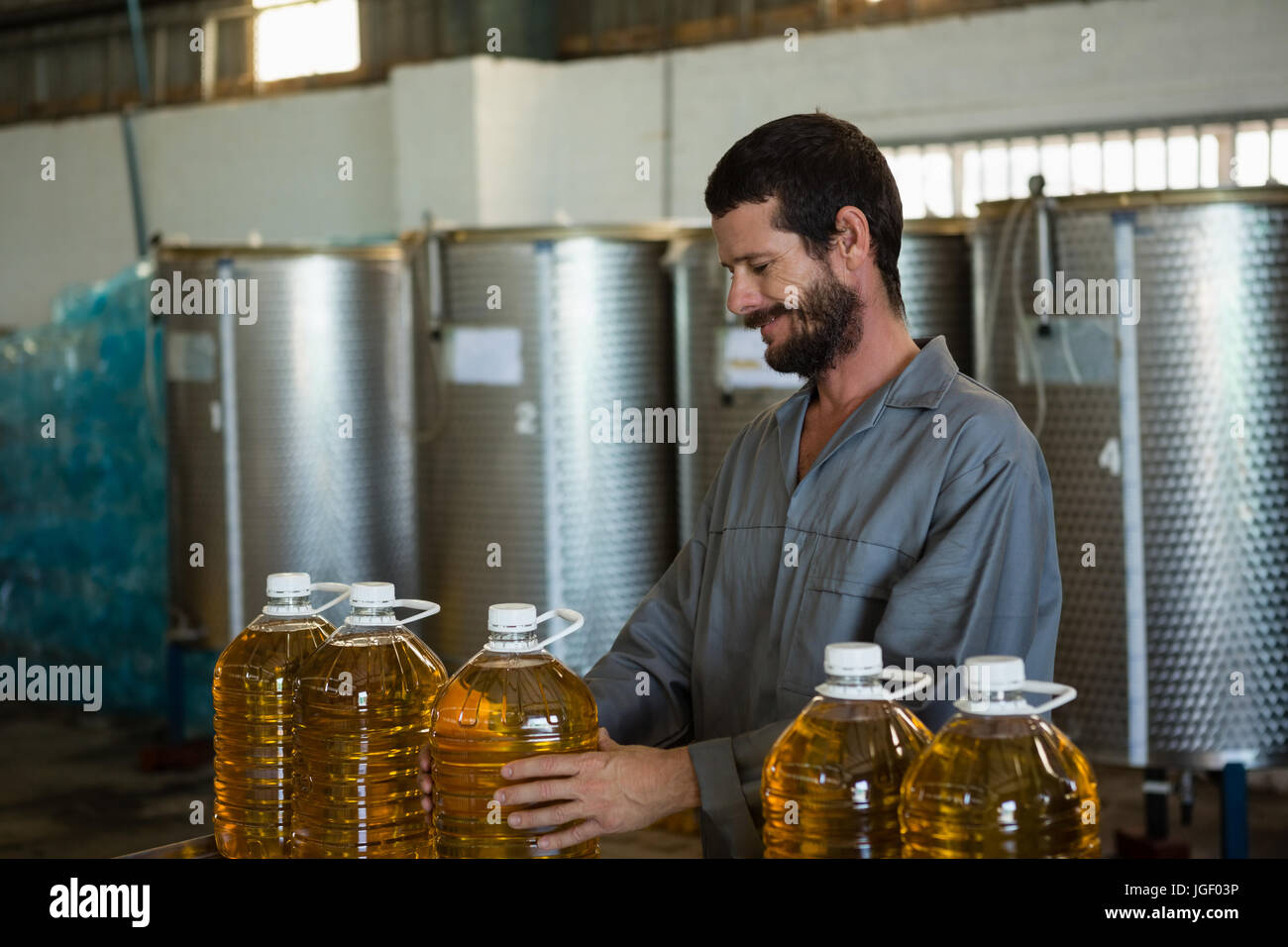 Olive oil factory hi-res stock photography and images - Alamy