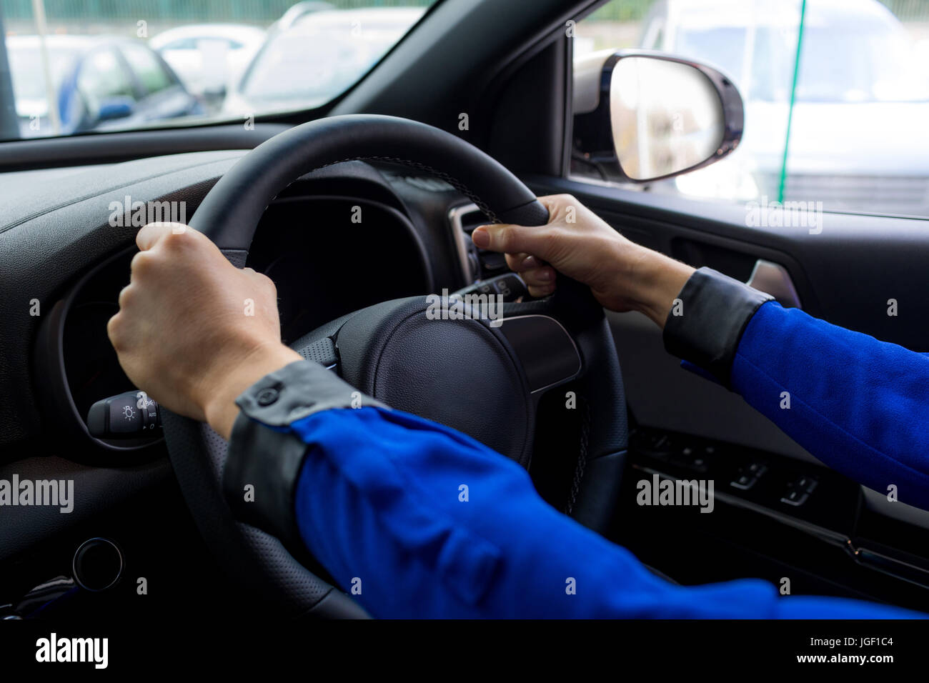 Driving test hi-res stock photography and images - Alamy