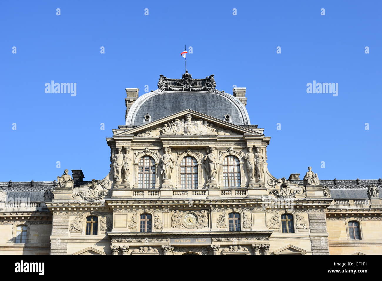 Louvre museum exterior Stock Photo - Alamy
