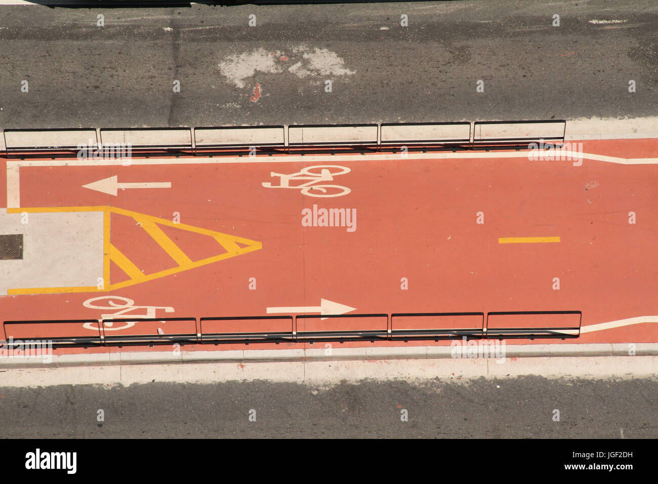 Seta beige hi-res stock photography and images - Alamy