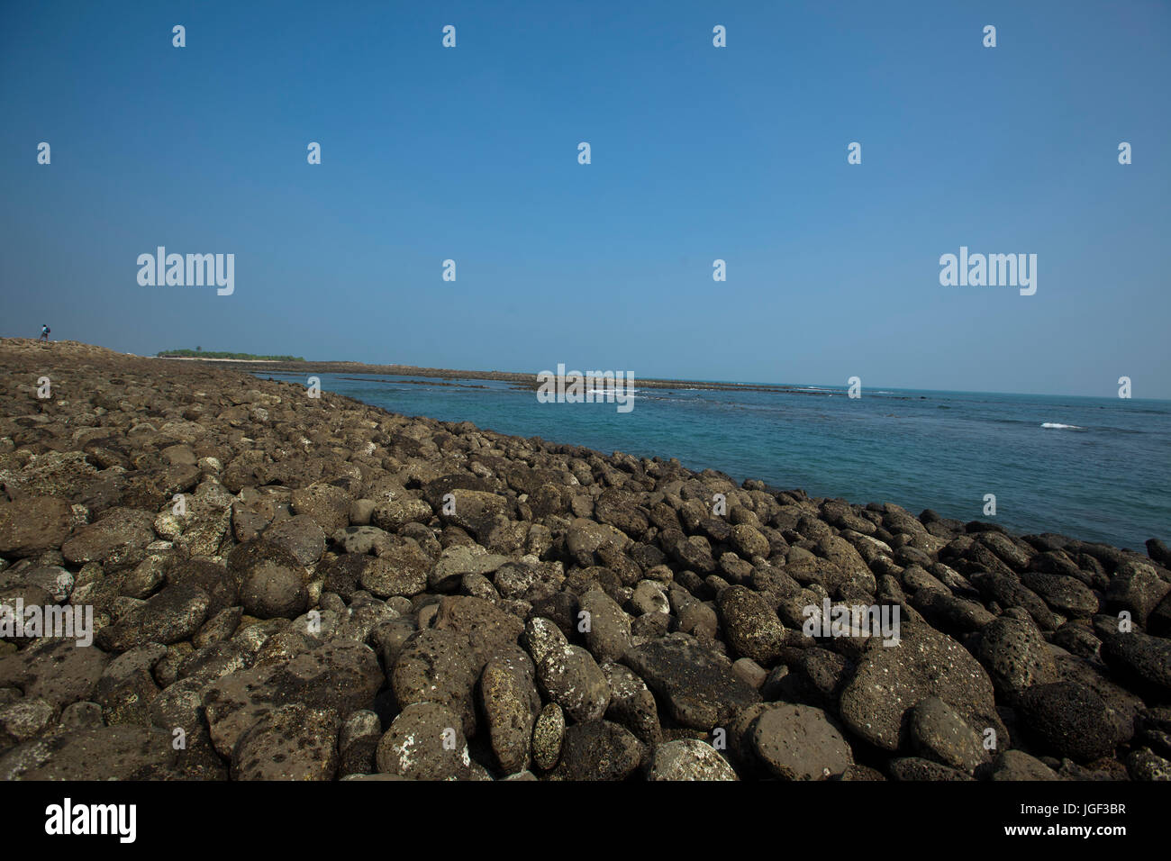 Chera Dwip is extreme southeast part of the Saint Martin’s Island. It ...
