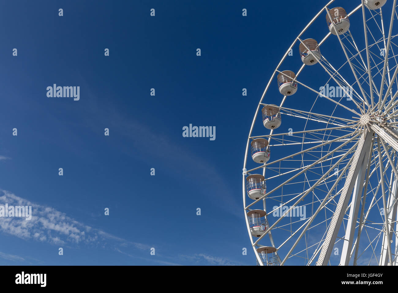 Close up big white ferris hi-res stock photography and images - Alamy