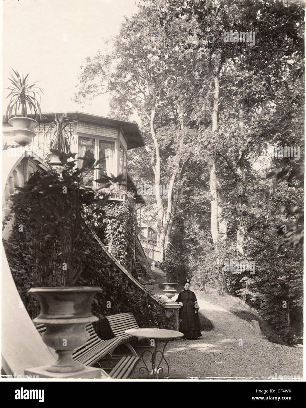 Carl Curman - At the summer residence of art collector Hirschsprung ...