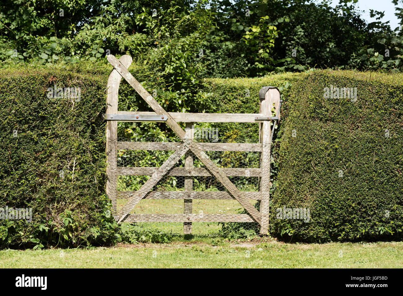 5 bar gates hi-res stock photography and images - Alamy
