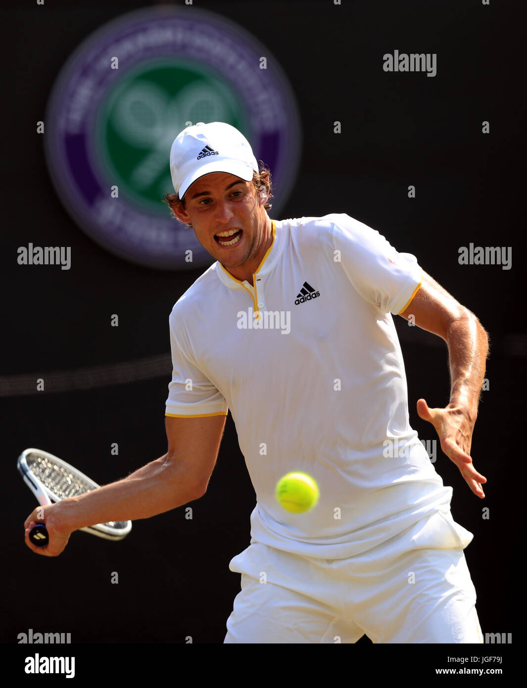 Dominic Thiem in action against Gilles Simon on day four of the ...