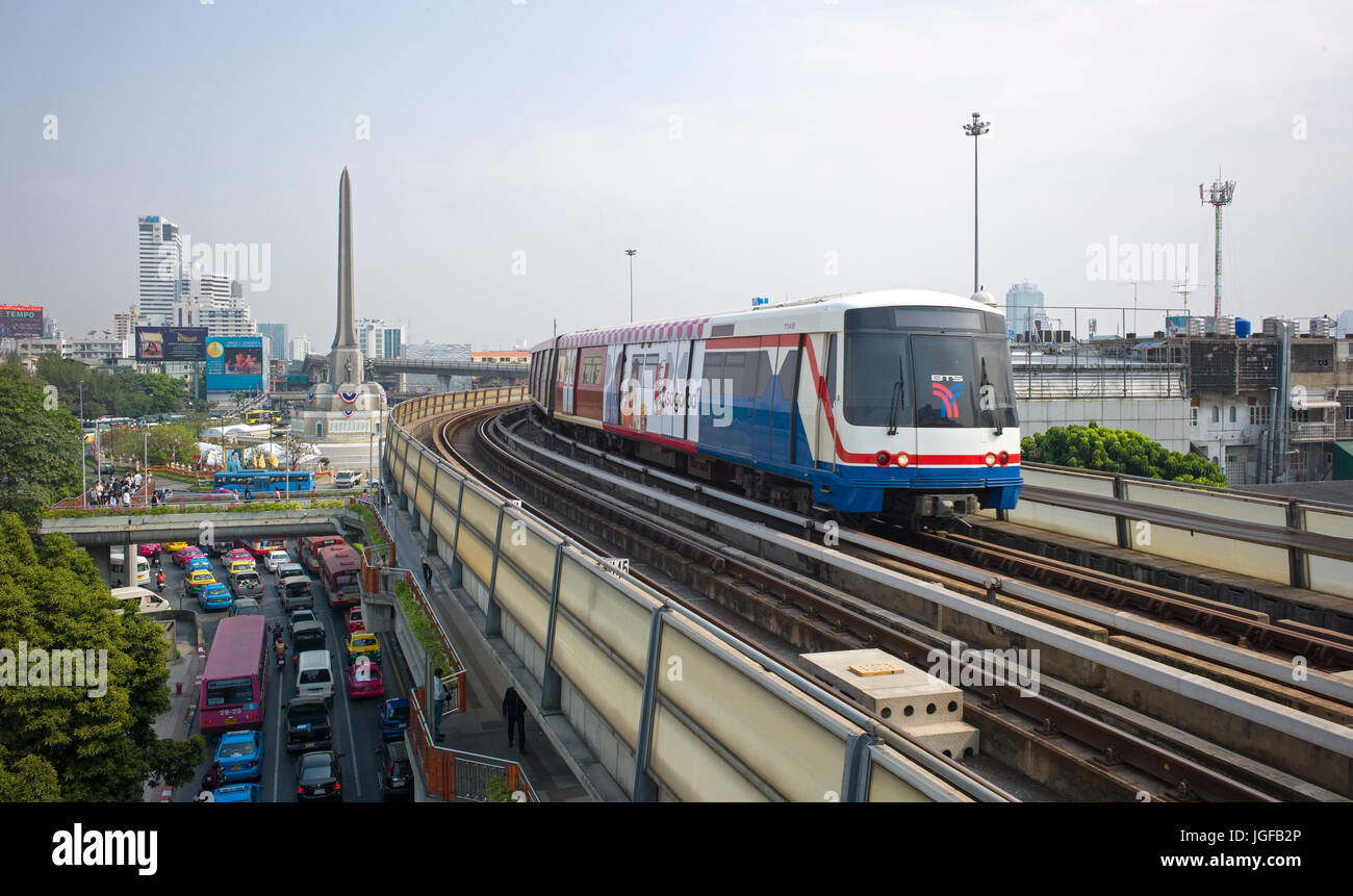 Victory monument bts hi-res stock photography and images - Alamy