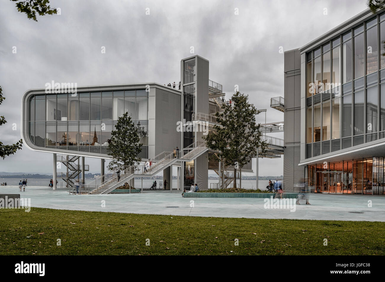 Botin center renzo piano hi-res stock photography and images - Alamy
