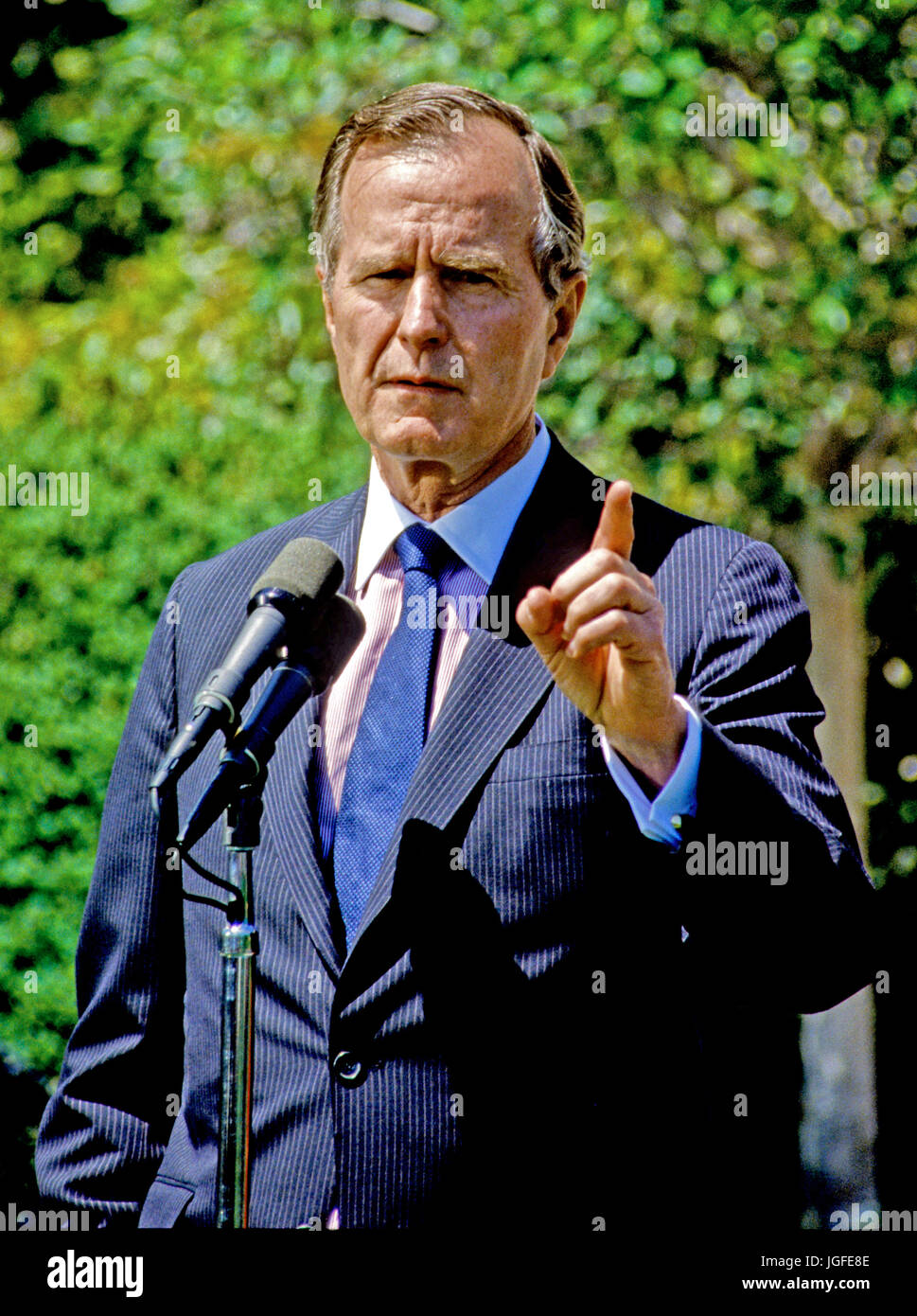 Canada foreign affair minister hi-res stock photography and images - Alamy