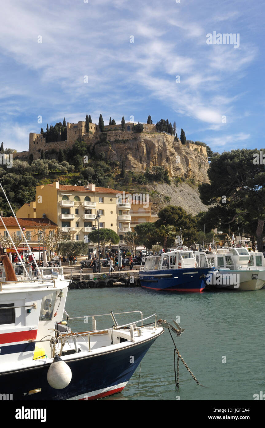 Port and Castle of Cassis French Riviera, France Stock Photo - Alamy