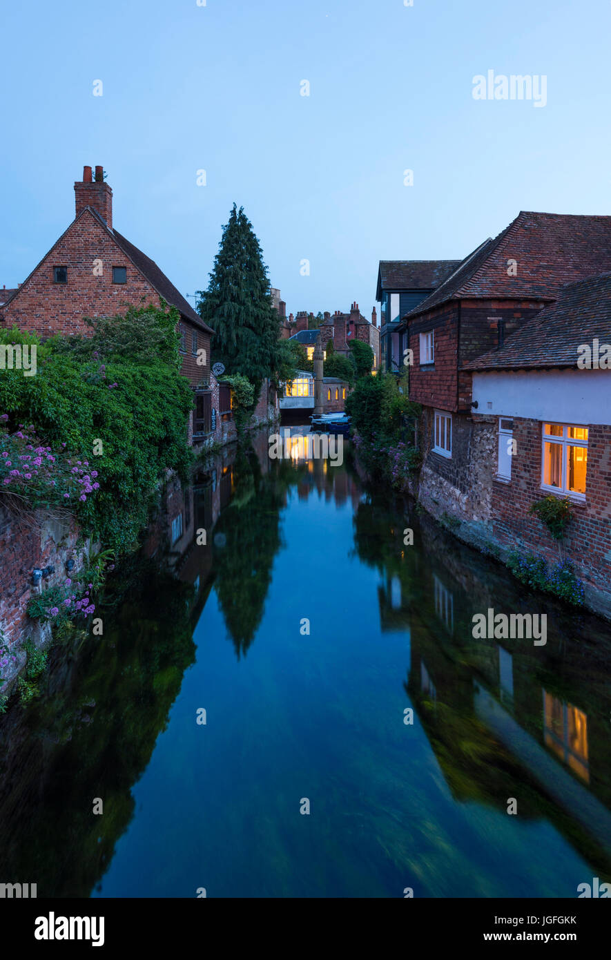 River stour kent boats hi-res stock photography and images - Alamy