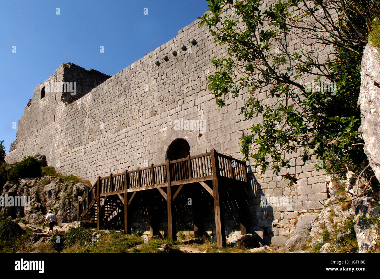 Montségur castle hi-res stock photography and images - Alamy