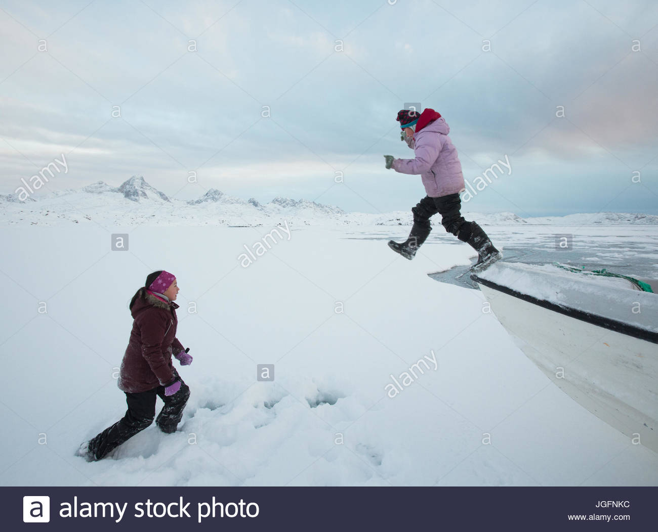 Jumping Off Boat Stock Photos & Jumping Off Boat Stock Images - Alamy