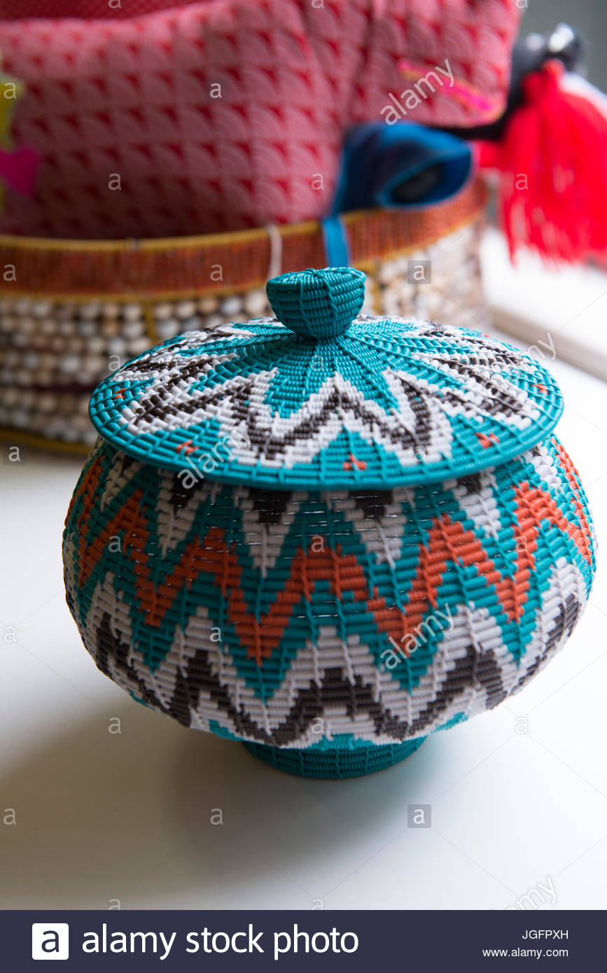 African Art Centre High Resolution Stock Photography and Images - Alamy