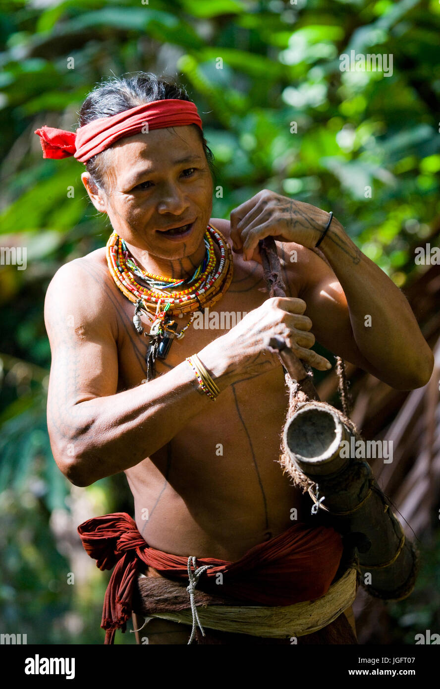 MENTAWAI PEOPLE, WEST SUMATRA, SIBERUT ISLAND, INDONESIA – 16 NOVEMBER ...