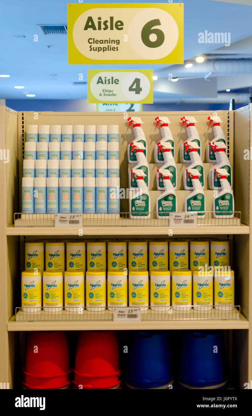 Play grocery store hi-res stock photography and images - Alamy