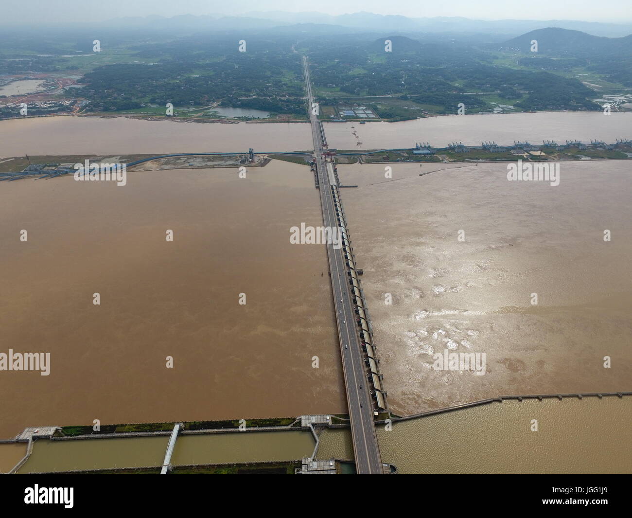 Changsha. 6th July, 2017. Photo taken on July 6, 2017 shows flood ...