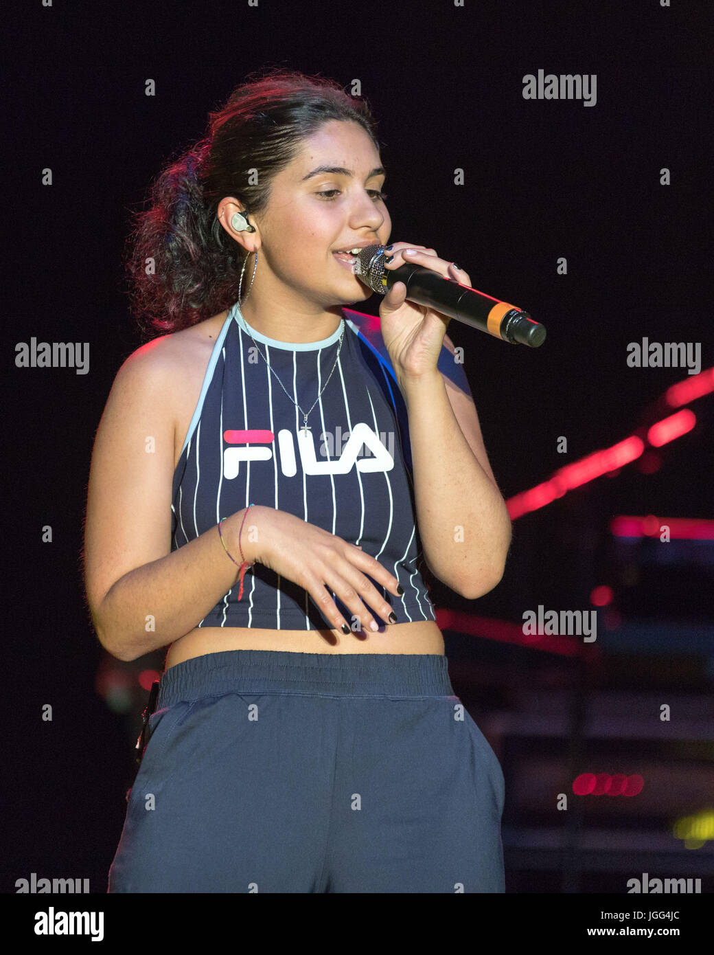 Milwaukee, Wisconsin, USA. 4th July, 2017. Singer ALESSIA CARA (ALESSIA ...