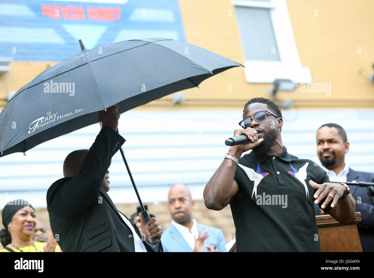 Kevin hart day hi-res stock photography and images - Alamy