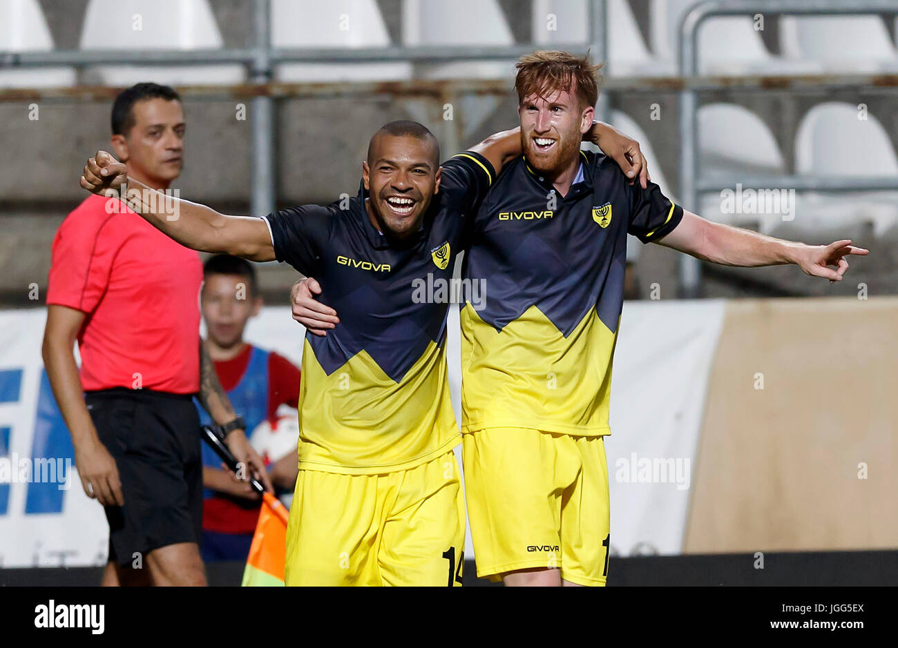 Beitar team hi-res stock photography and images - Alamy